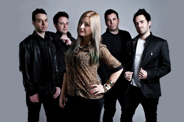 Everlyn cambian de batería - The Backstage