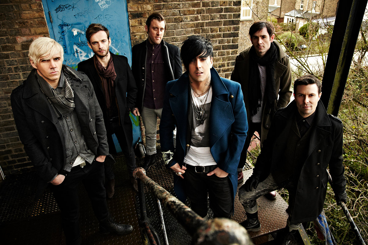 Miembros de Lostprophets hablan sobre Ian Watkins - The Backstage