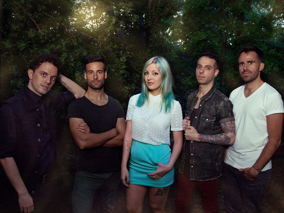 Crónica: Everlyn en Orange Cafe de Madrid - The Backstage