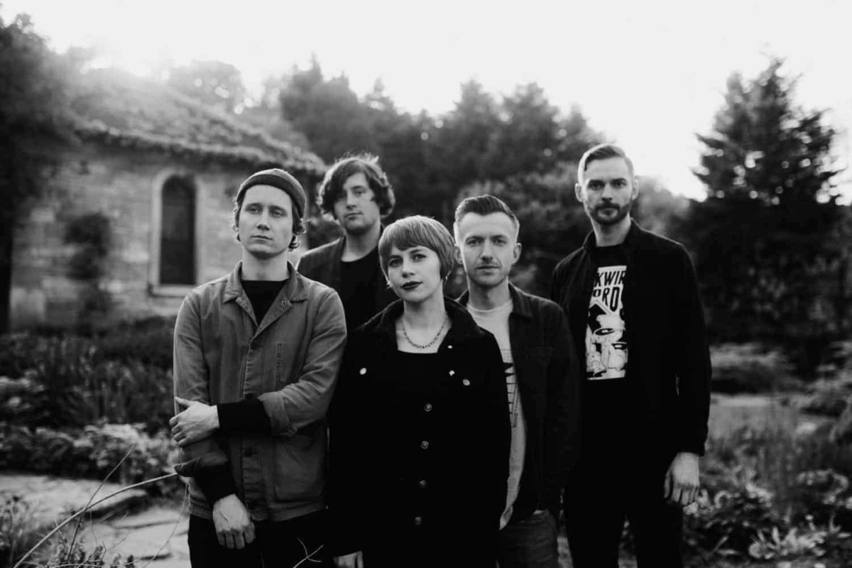 Rolo Tomassi se pasan al lado melódico en 'Aftermath' - The Backstage